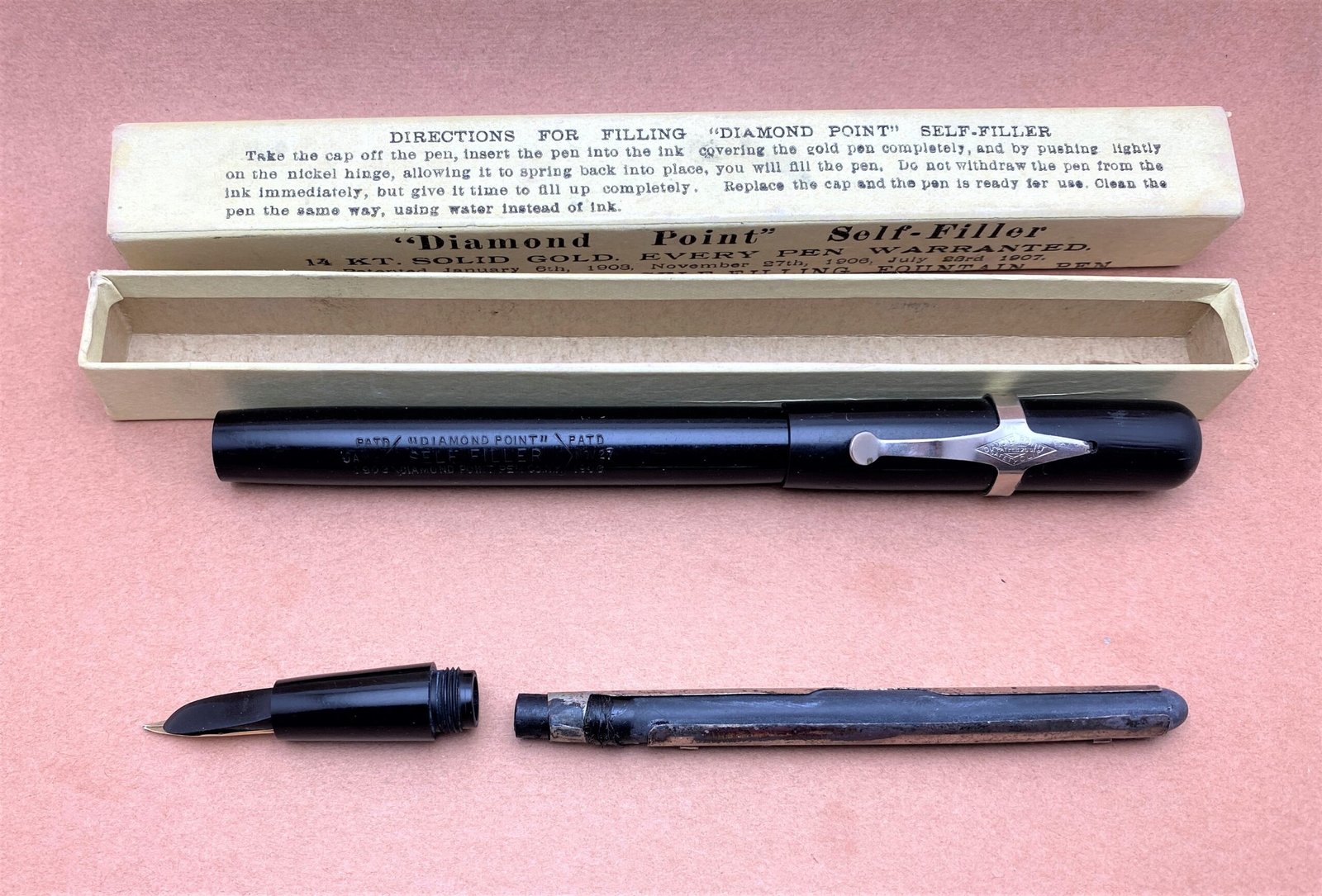 Hinged squeeze bar - Vintage Fountain Pen Doctor
